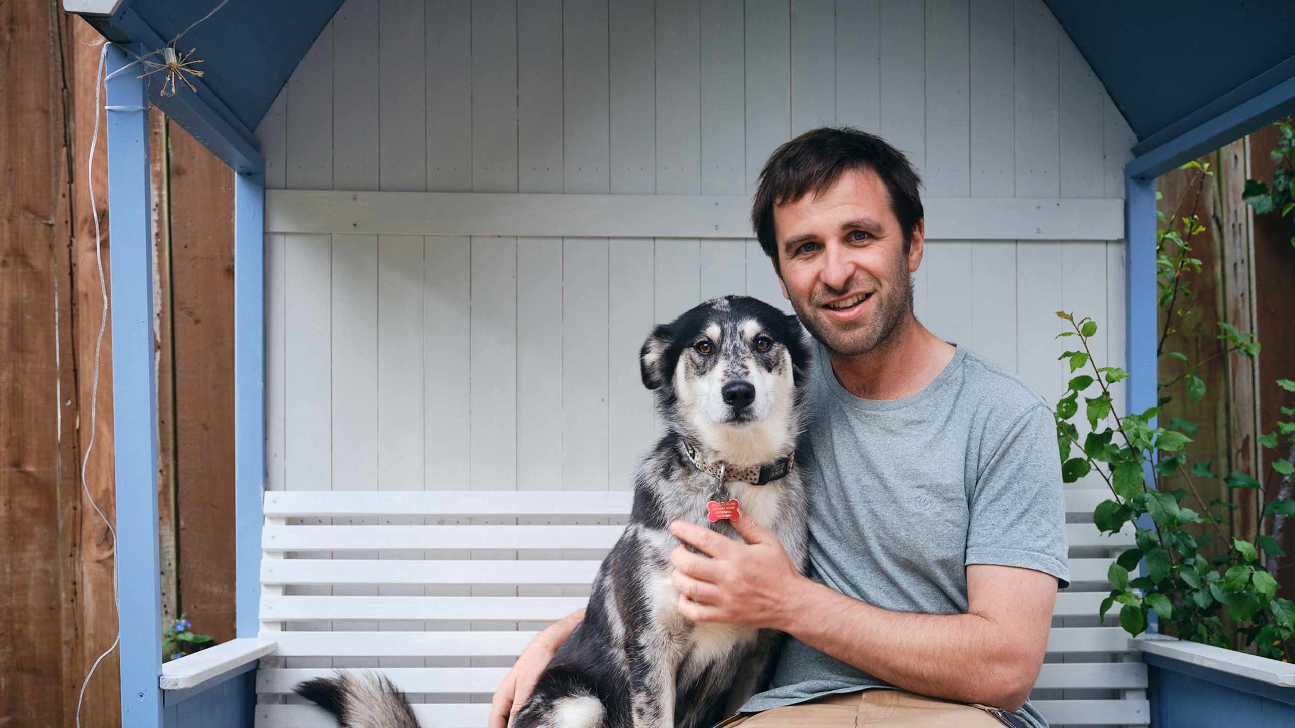 Paws Indoors Mobile Vets - our team