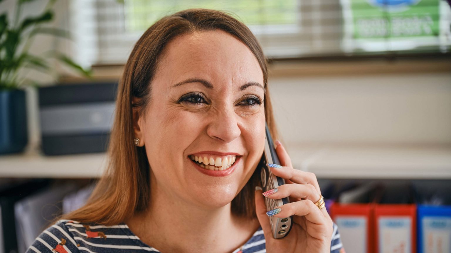 Paws Indoors Mobile Vets - Contact